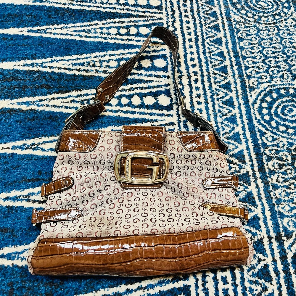 Y2k Guess Monogram Crocodile Textured Shoulder Handba… - Gem